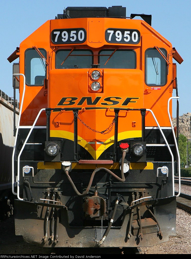 BNSF 7950